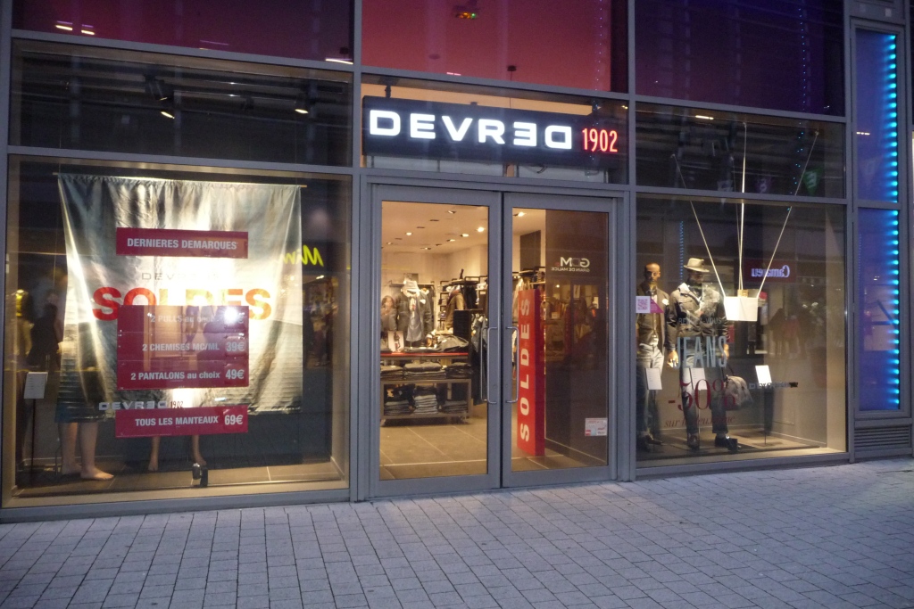 Boutique DEVRED : Centre Carré de Soie